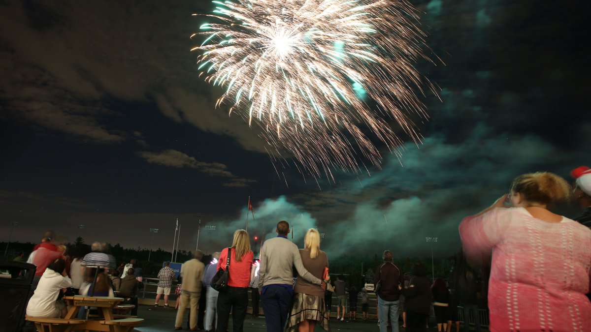 Annual Fireworks & Family Fun Night set for Saturday - Woodbine Mohawk Park
