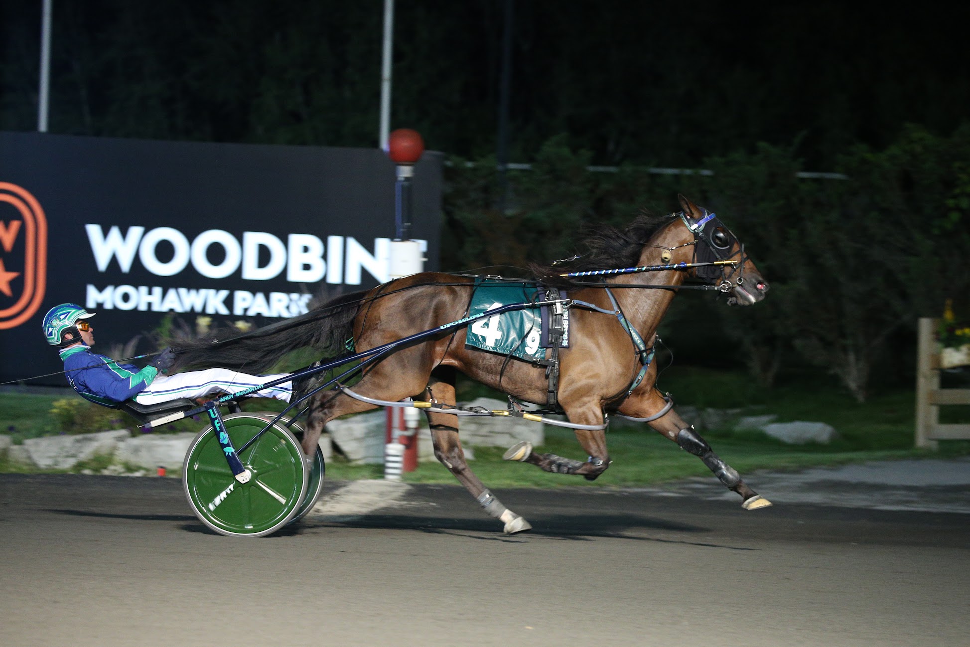 Hot Mess Express, Fire Start Hanover star in Fan Hanover splits ...