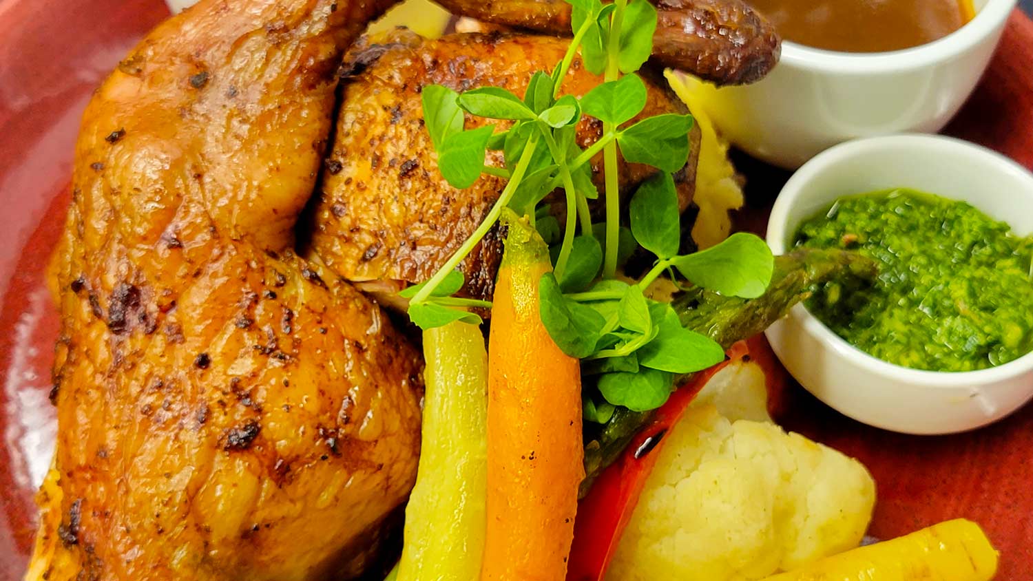 Mohawk Harvest Kitchen - Woodbine Mohawk Park