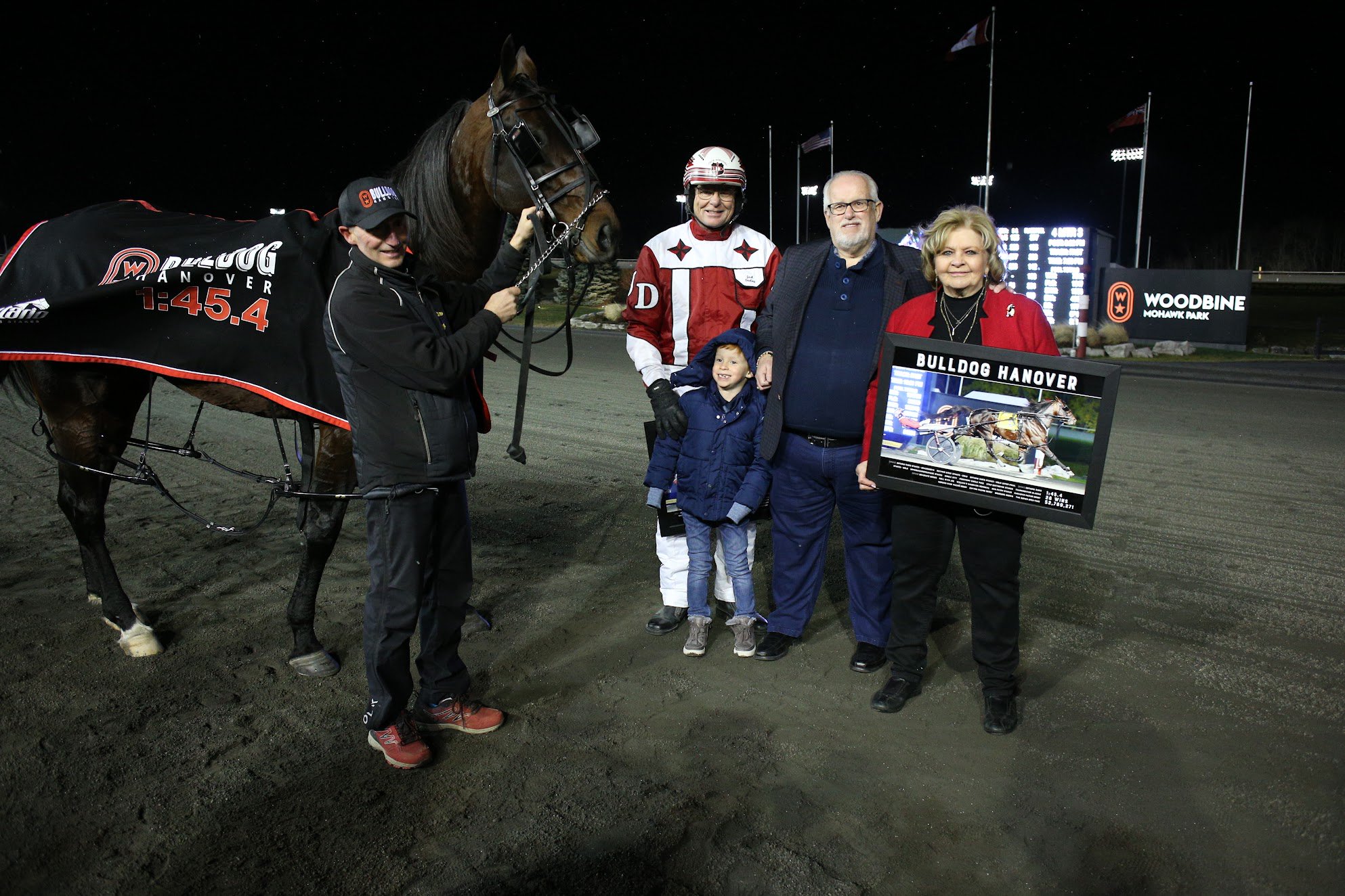 Woodbine says goodbye to Bulldog Hanover - Woodbine Mohawk Park