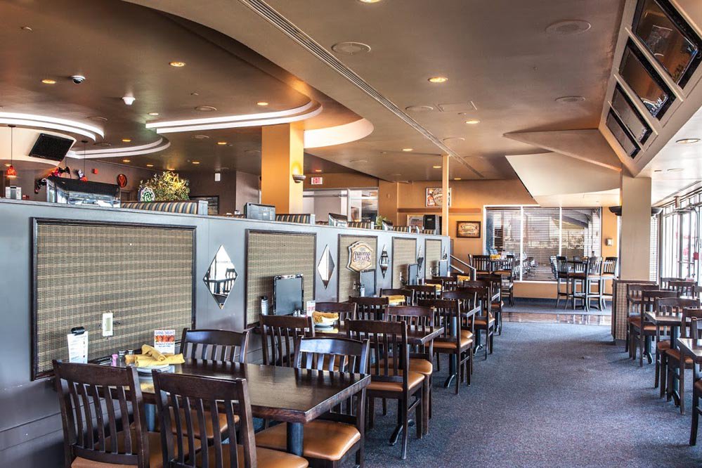 Trackside now open on Mondays at Woodbine Mohawk Park - Woodbine Mohawk ...