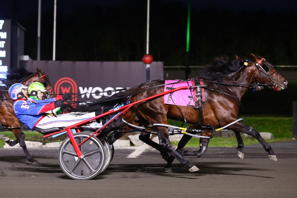 Plenty of fireworks in SBOA Finals - Woodbine Mohawk Park