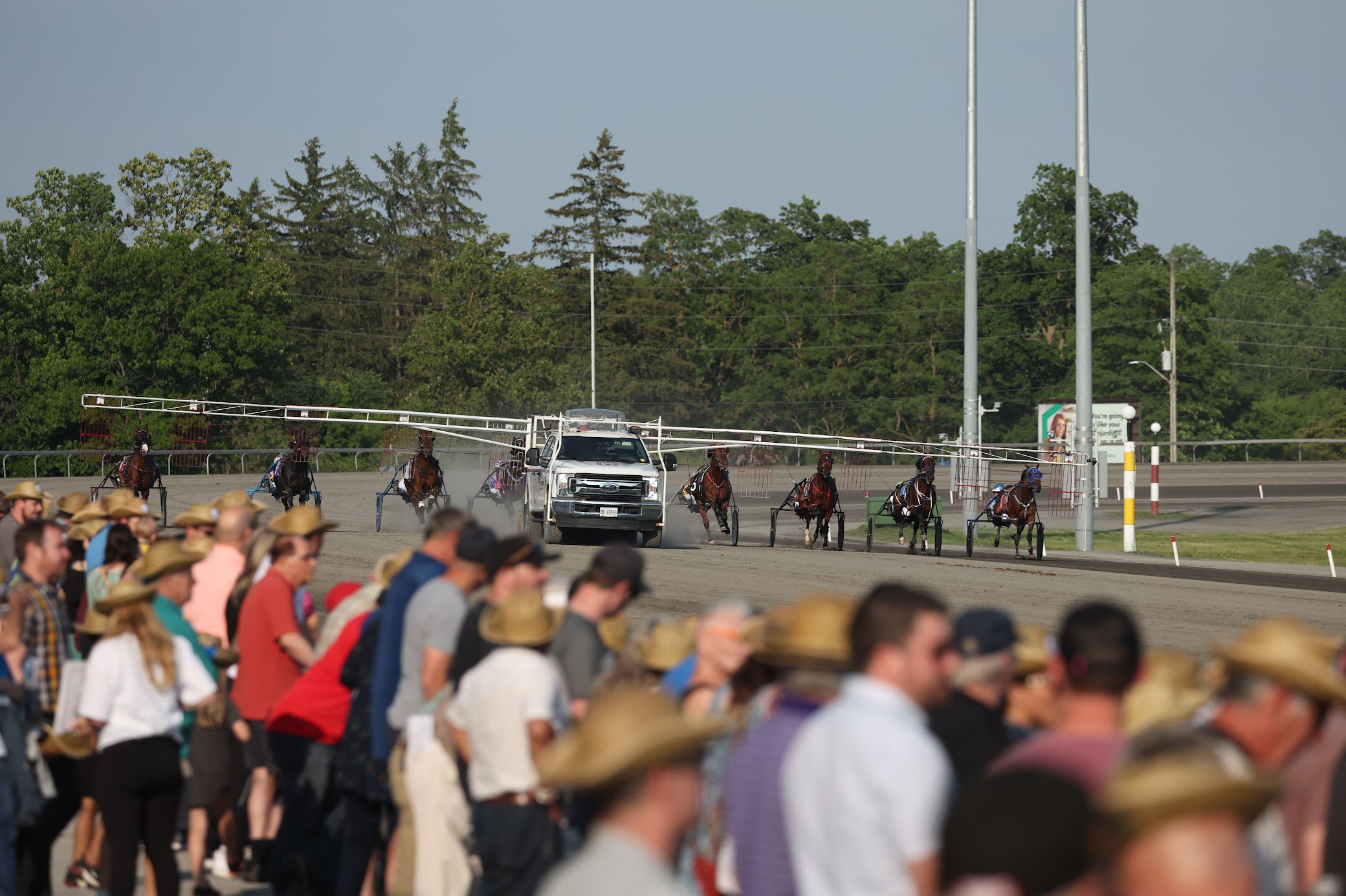 Complimentary Owners Breakfast Saturday at Mohawk - Woodbine Mohawk Park