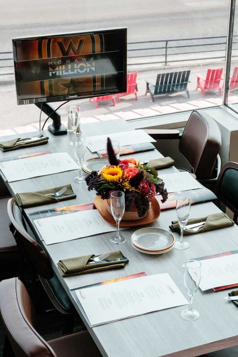 Mohawk Harvest Kitchen - Woodbine Mohawk Park